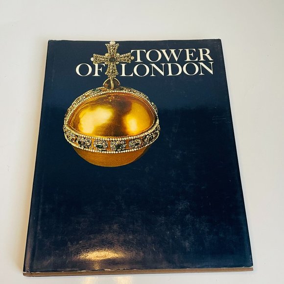 Chronicle Books | Accents | Tower Of London Christopher Hibbert Vintage ...